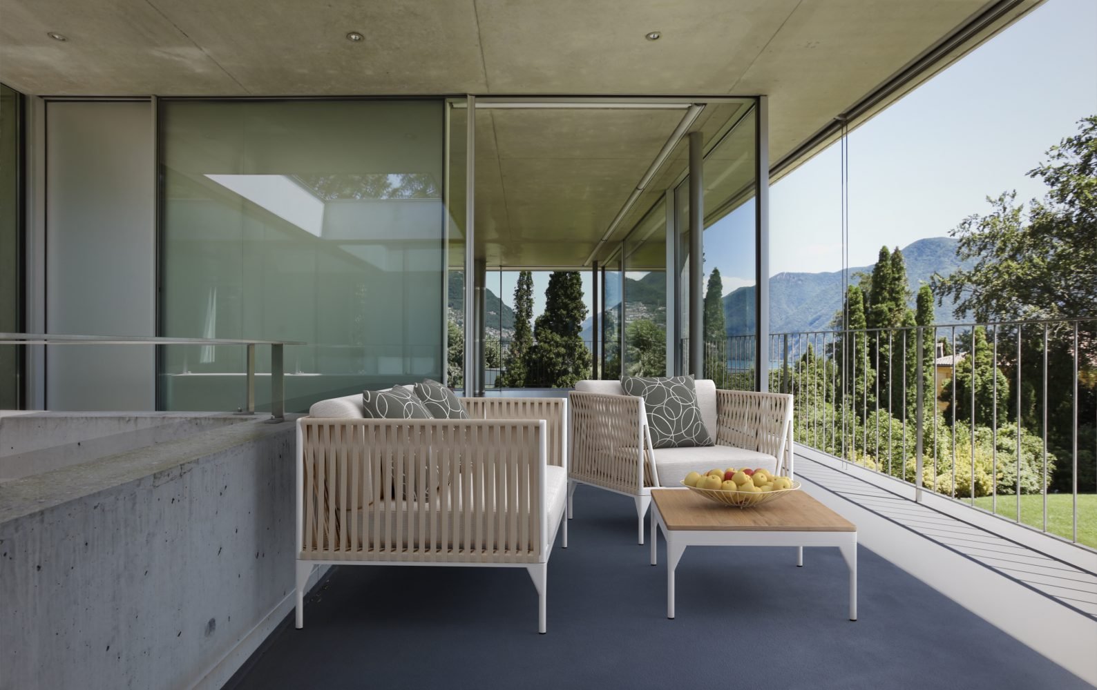 Bloom Outdoor Collection - LOOP - Hotel Design