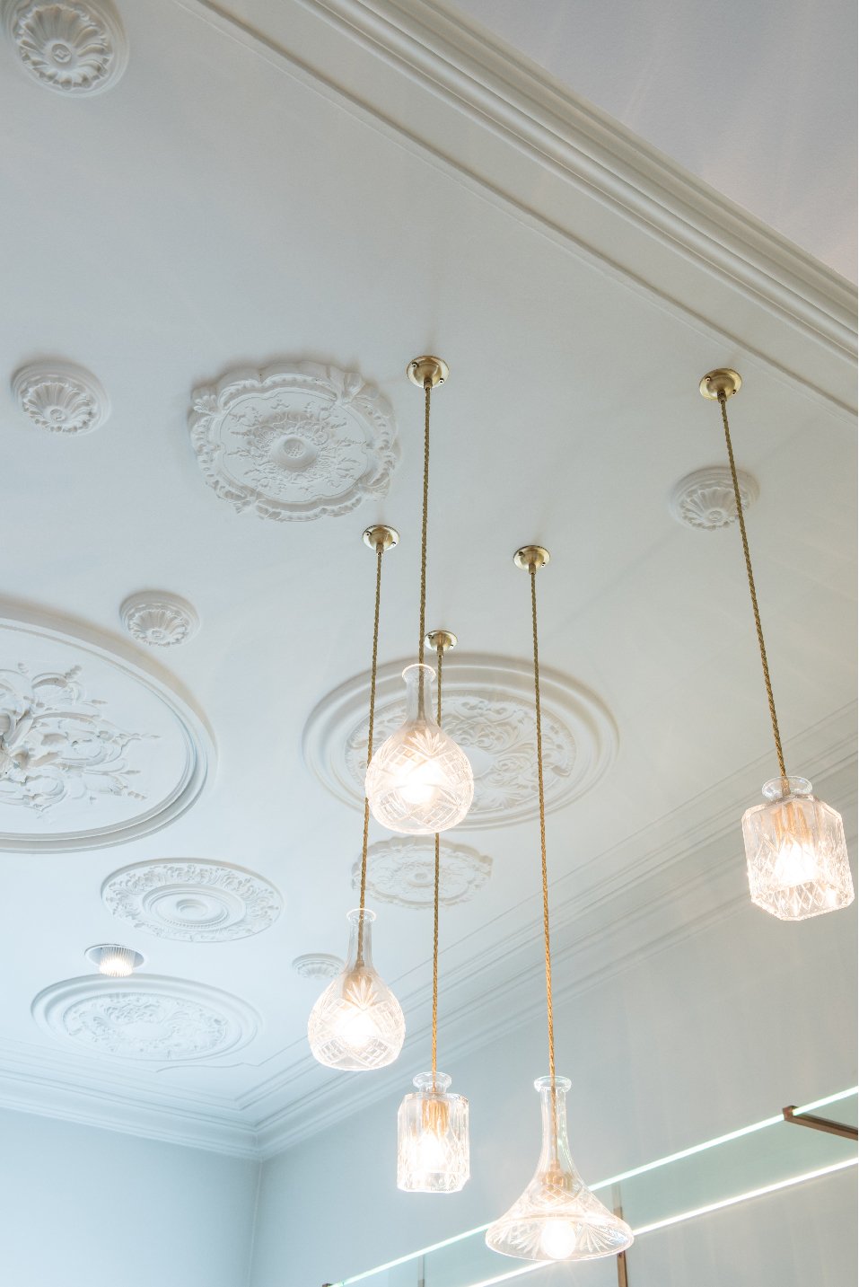 Orac Decor – Ceiling Roses - Hotel Design