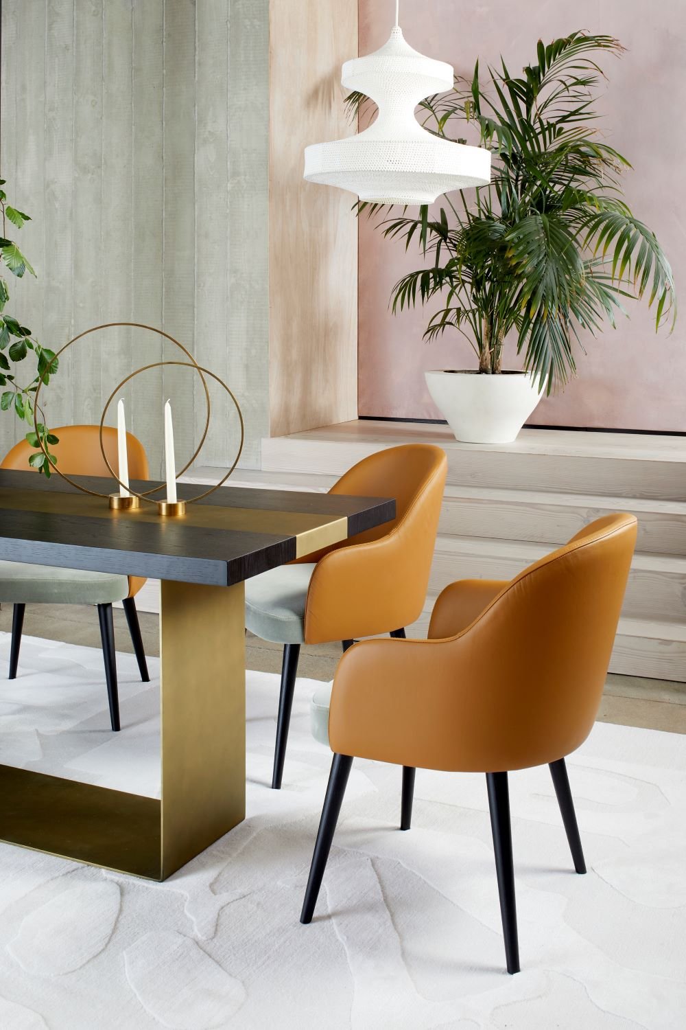 Rose Dining Table - Hotel Design