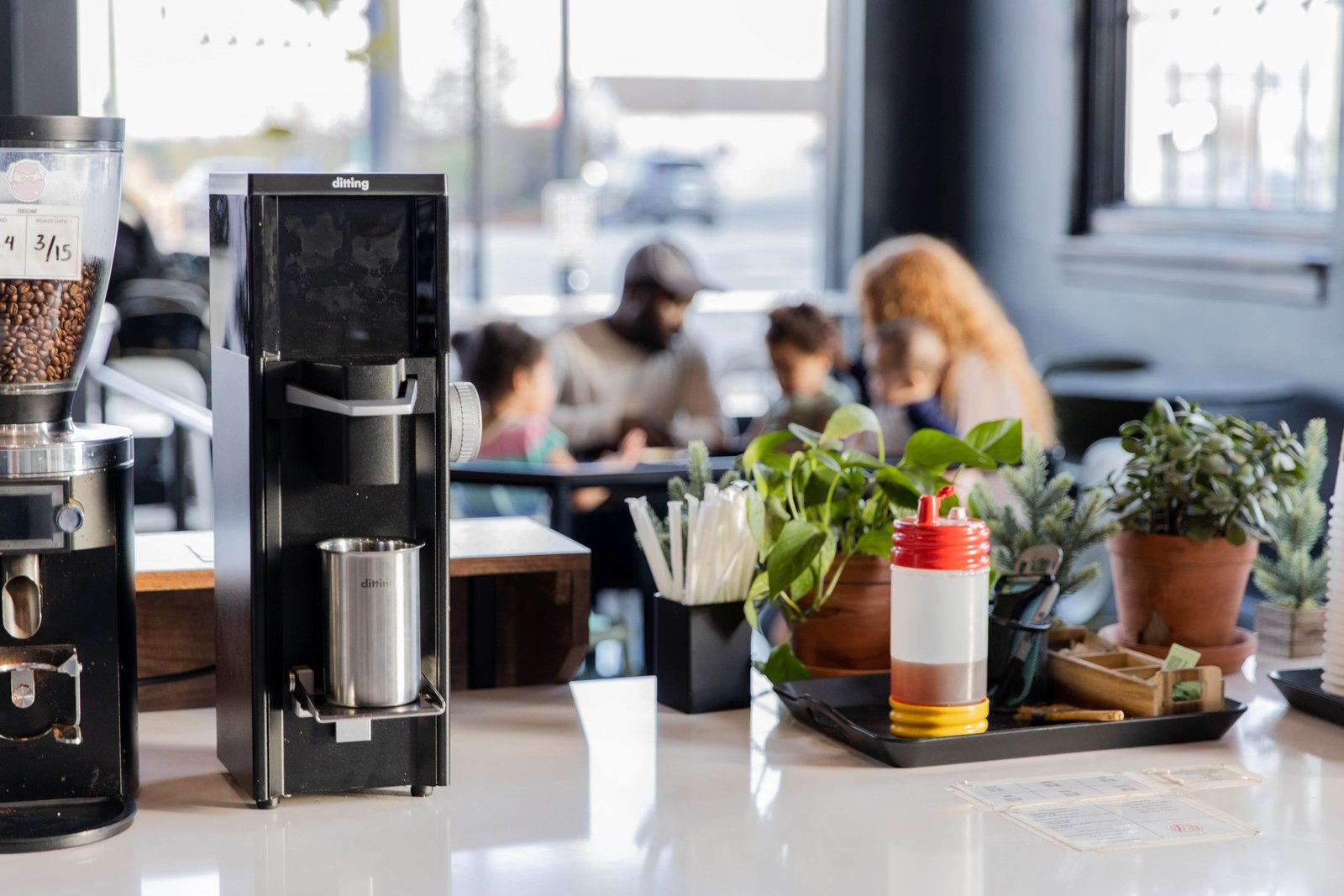 Prima Coffee Equipment – Prima Ditting 807 Coffee Grinder - Hotel Design