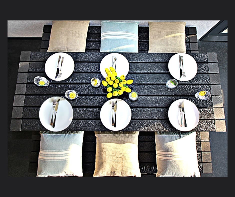 DCW Polymers – Exeter Dining Set - Hotel Design